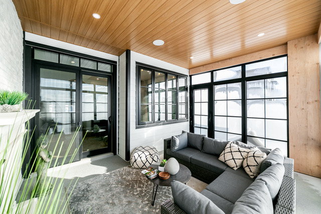 Home - Extra Edge Enterprise | Manitoba